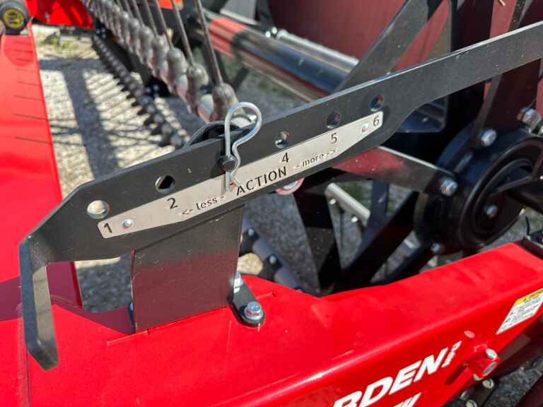 10 Ft Trailing Fluffing Tedder | Fast And Gentle Hay Fluffer