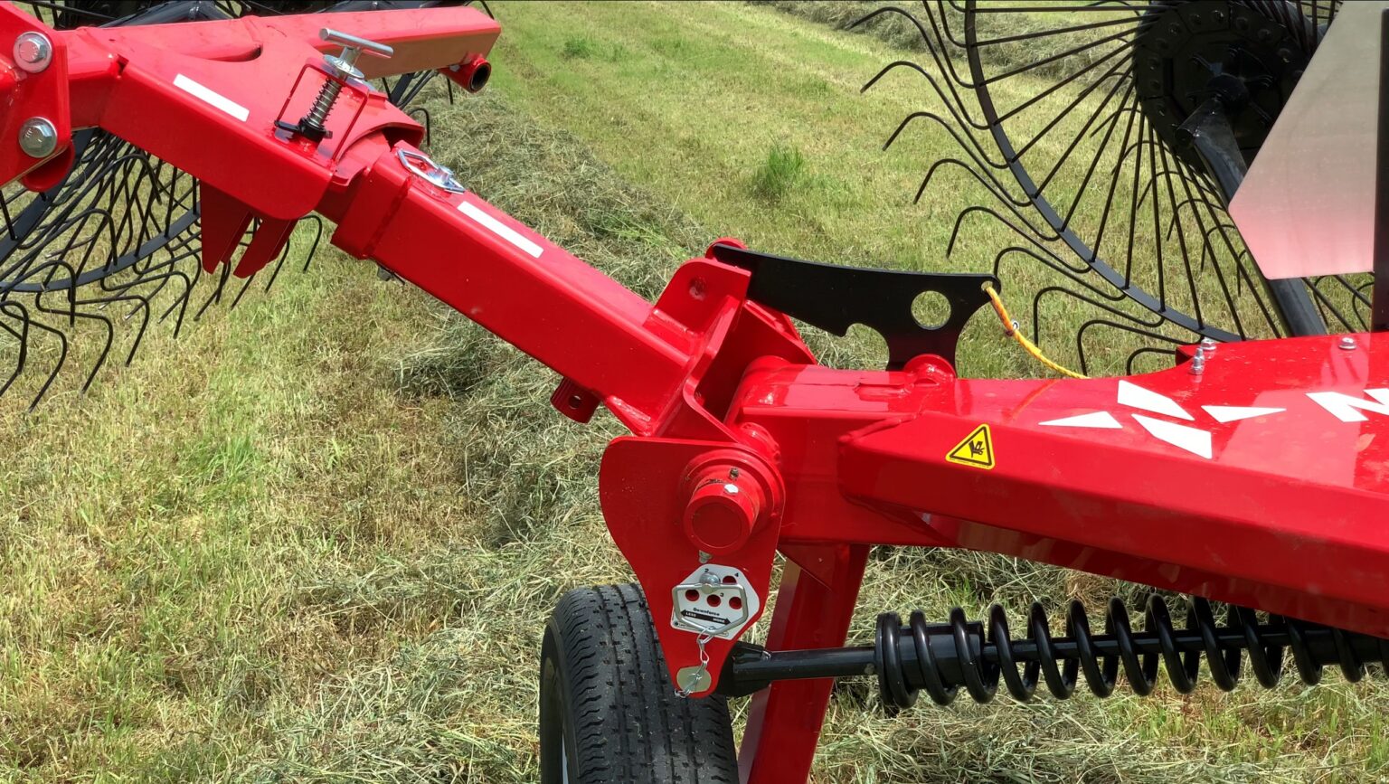 WR12 Wheel Rake | Norden Mfg